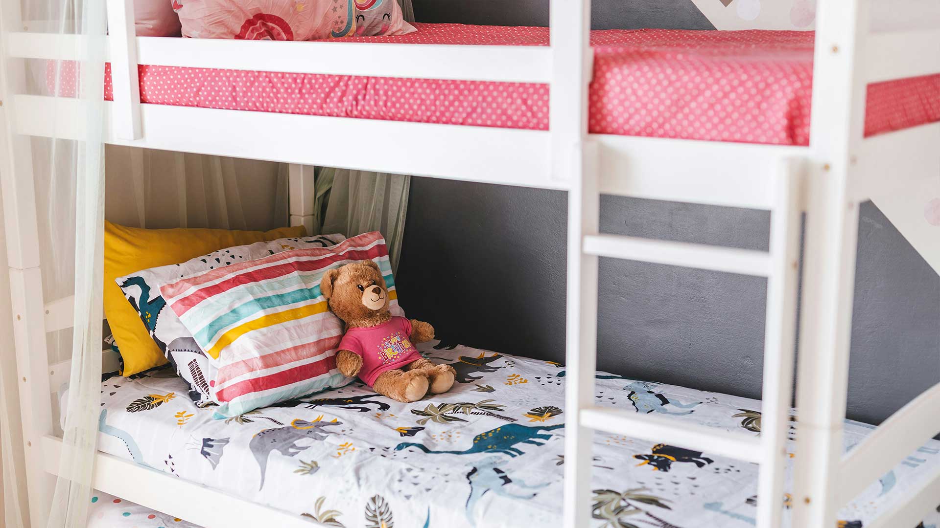 Creative Space-Saving Ideas for Kids Who Share Rooms - United Faith ...